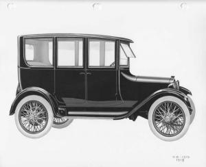 1919 Dodge Model 30 4 Door Sedan Press Photo 0005