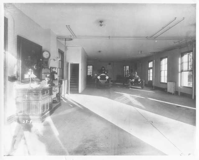 1920s Era Boston Fire Department Station Photo 0040