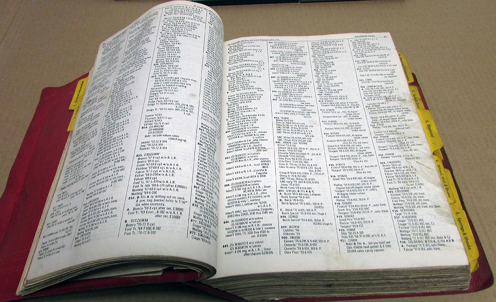 1964-74 Hollander Car & Truck Parts Interchange Book 40th Edition GM ...