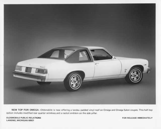 1976 Oldsmobile Omega with Optional Padded Vinyl Landau Roof Press ...