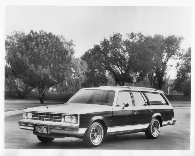 1978 Buick Century Station Wagon Press Photo and Release 0258